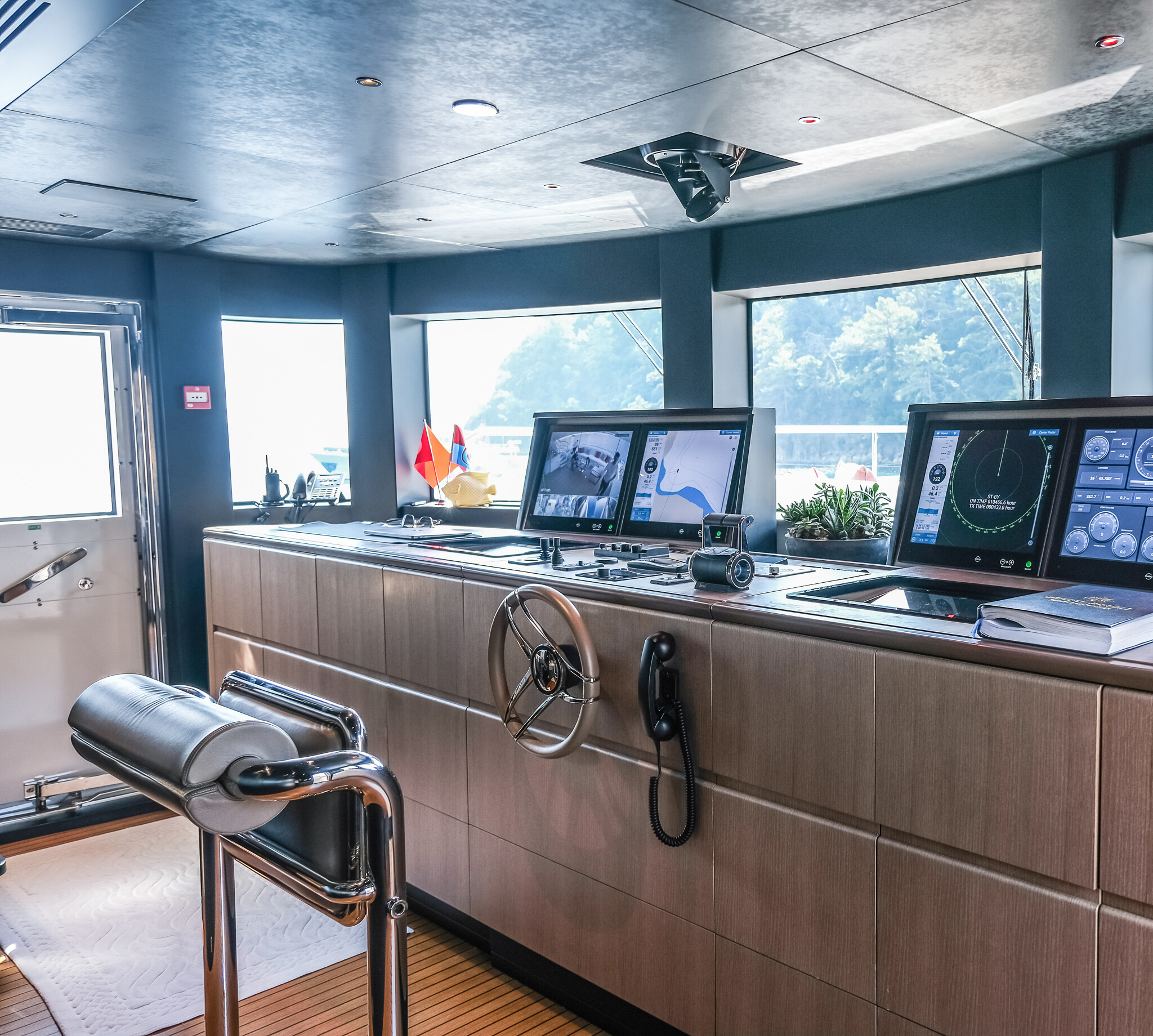 SUNRISE Yacht for Sale | Fraser