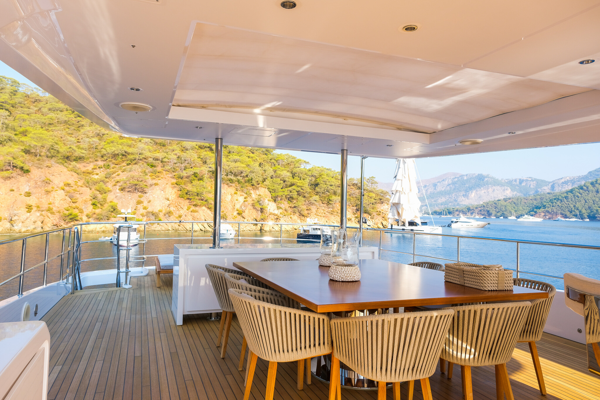 SUNRISE Yacht for Sale | Fraser