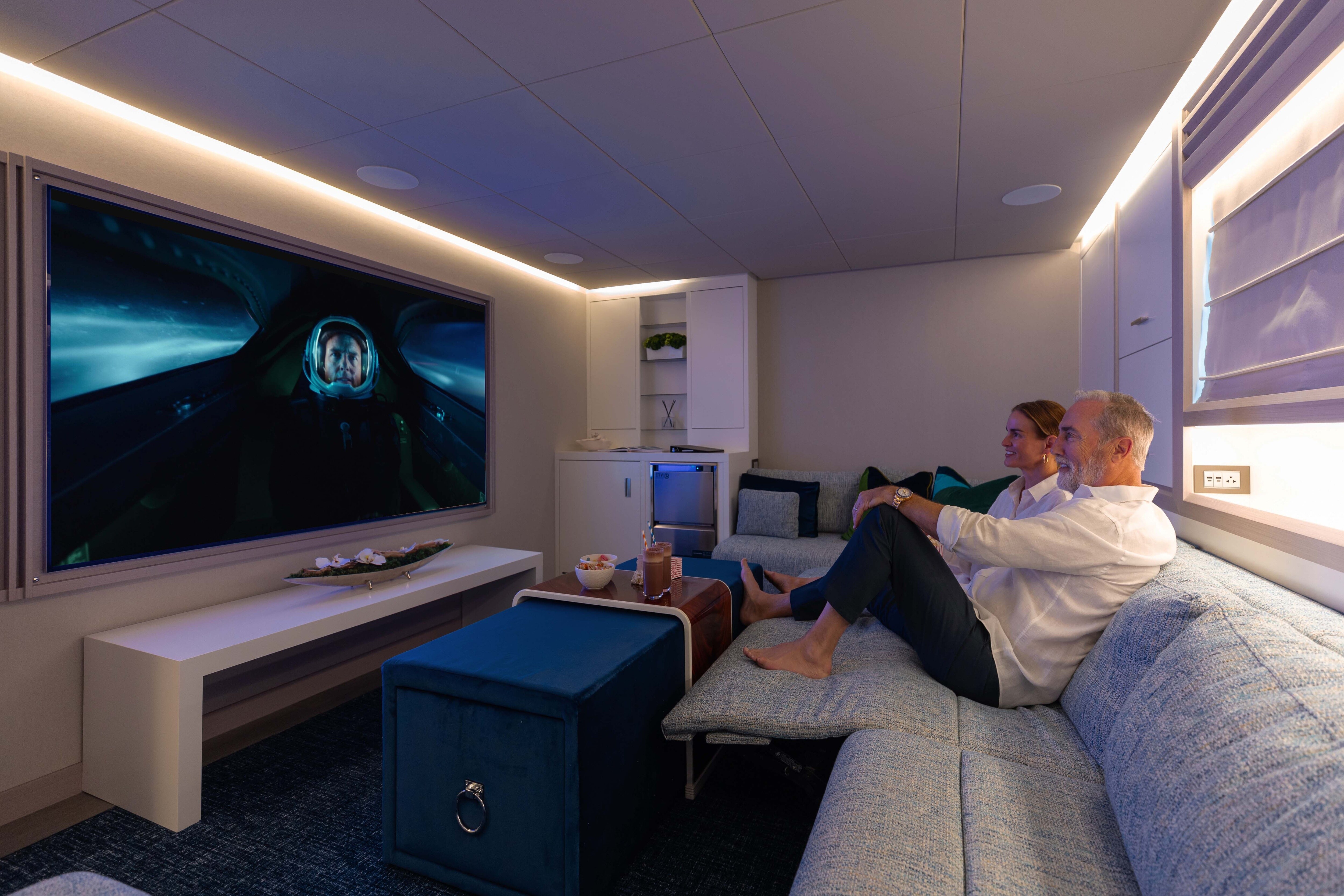 AMORE YACHT FOR CHARTER | FRASER