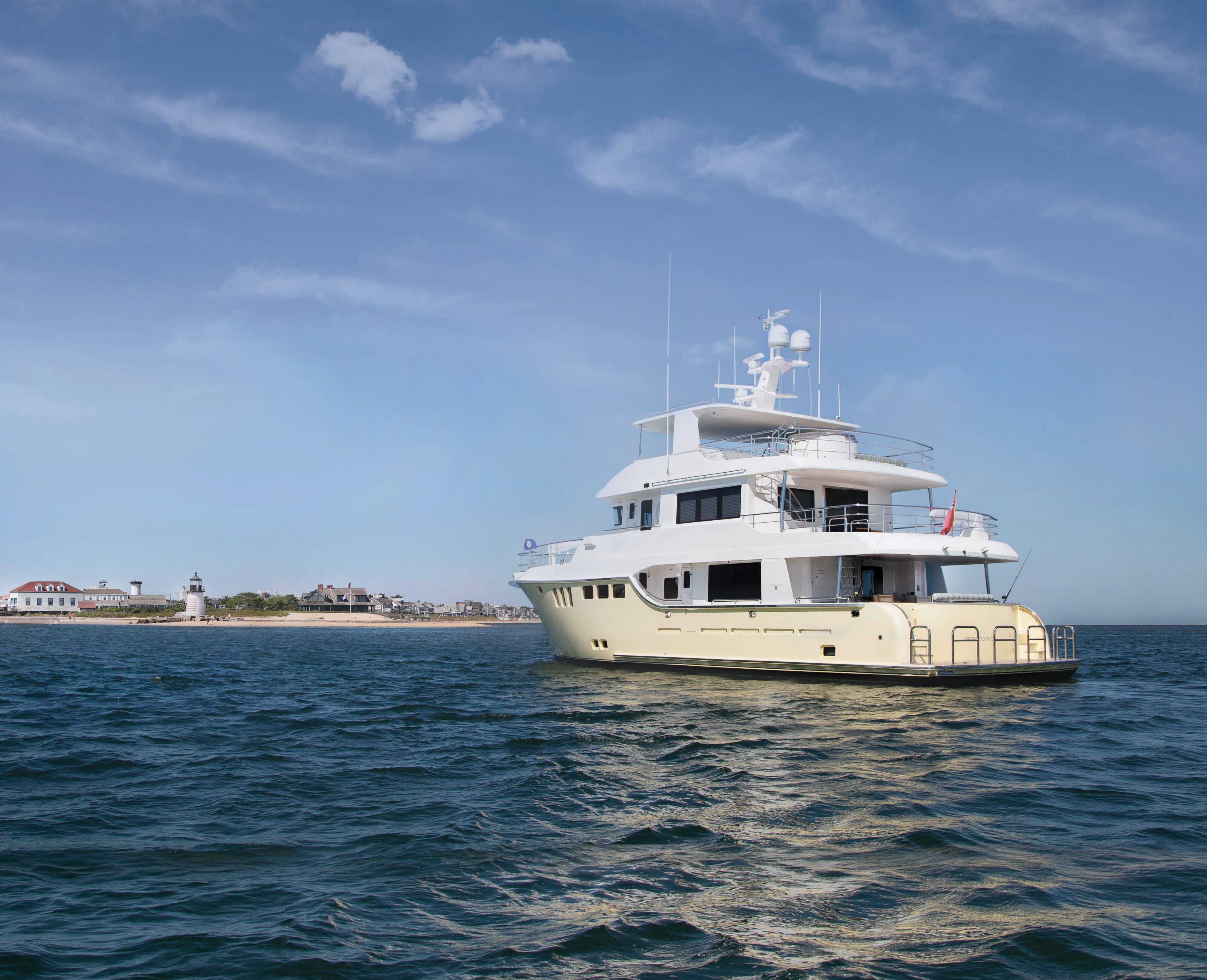 NORDHAVN N80 Yacht | Fraser