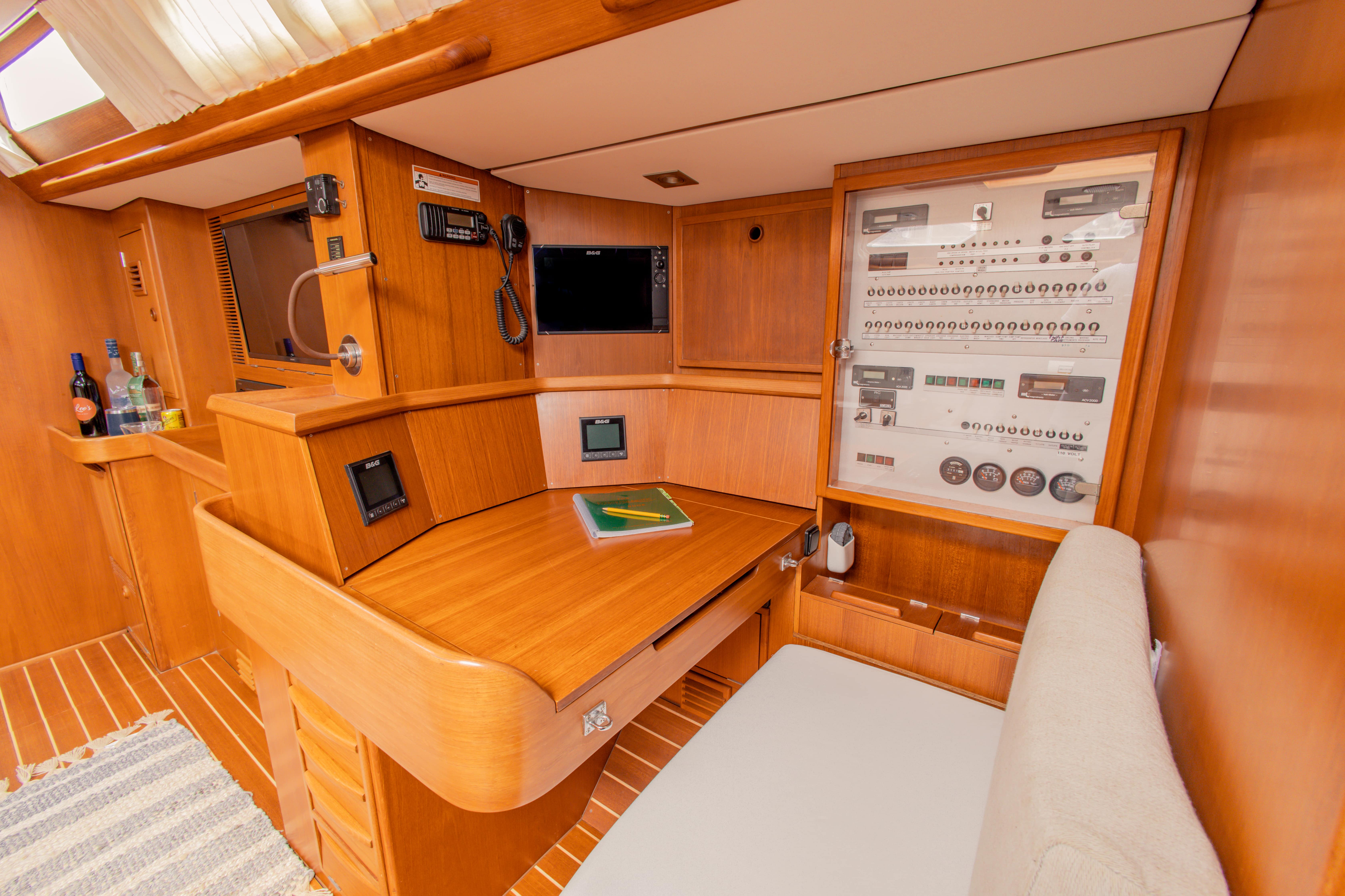 JANE Yacht for Sale | Fraser
