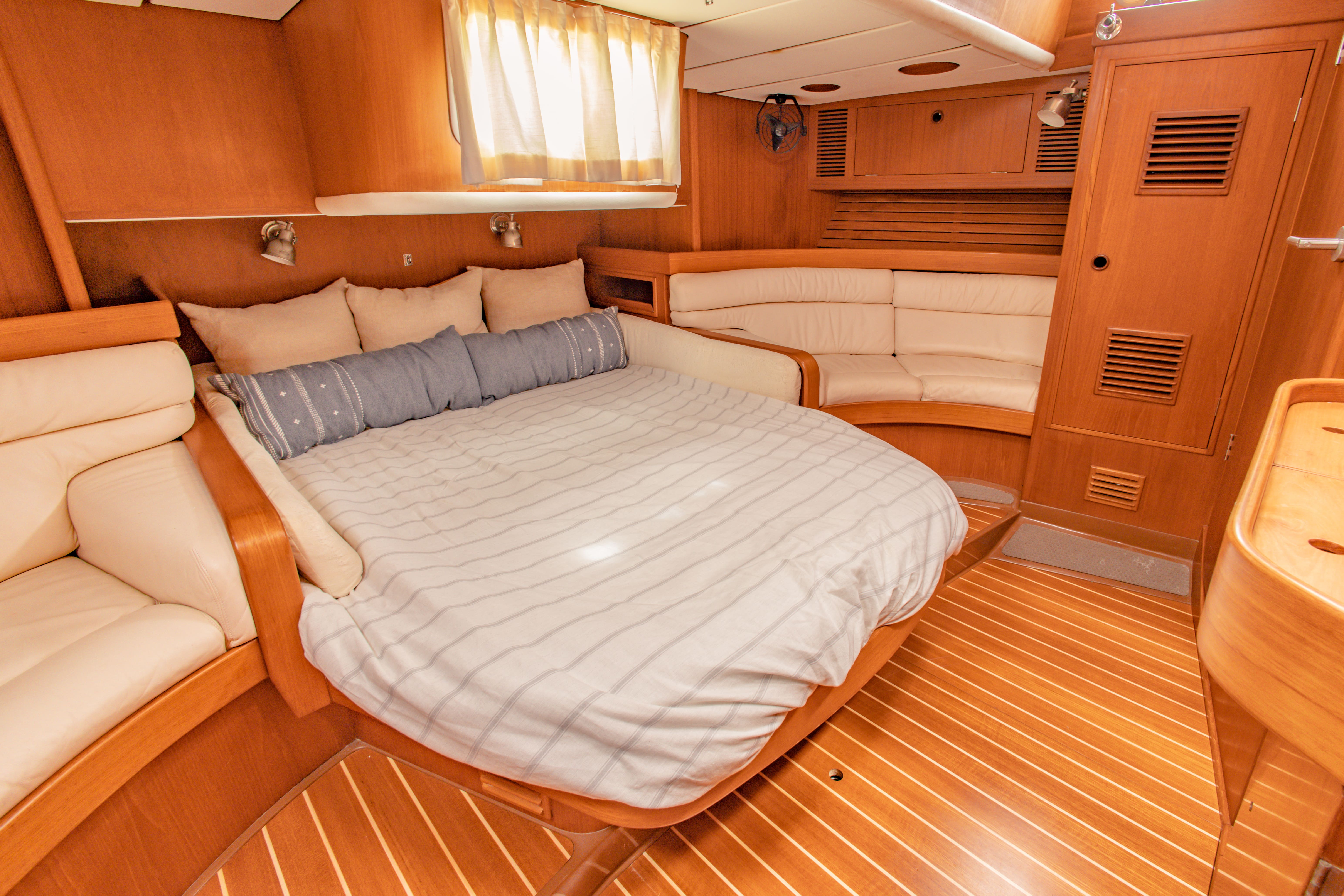 JANE Yacht for Sale | Fraser