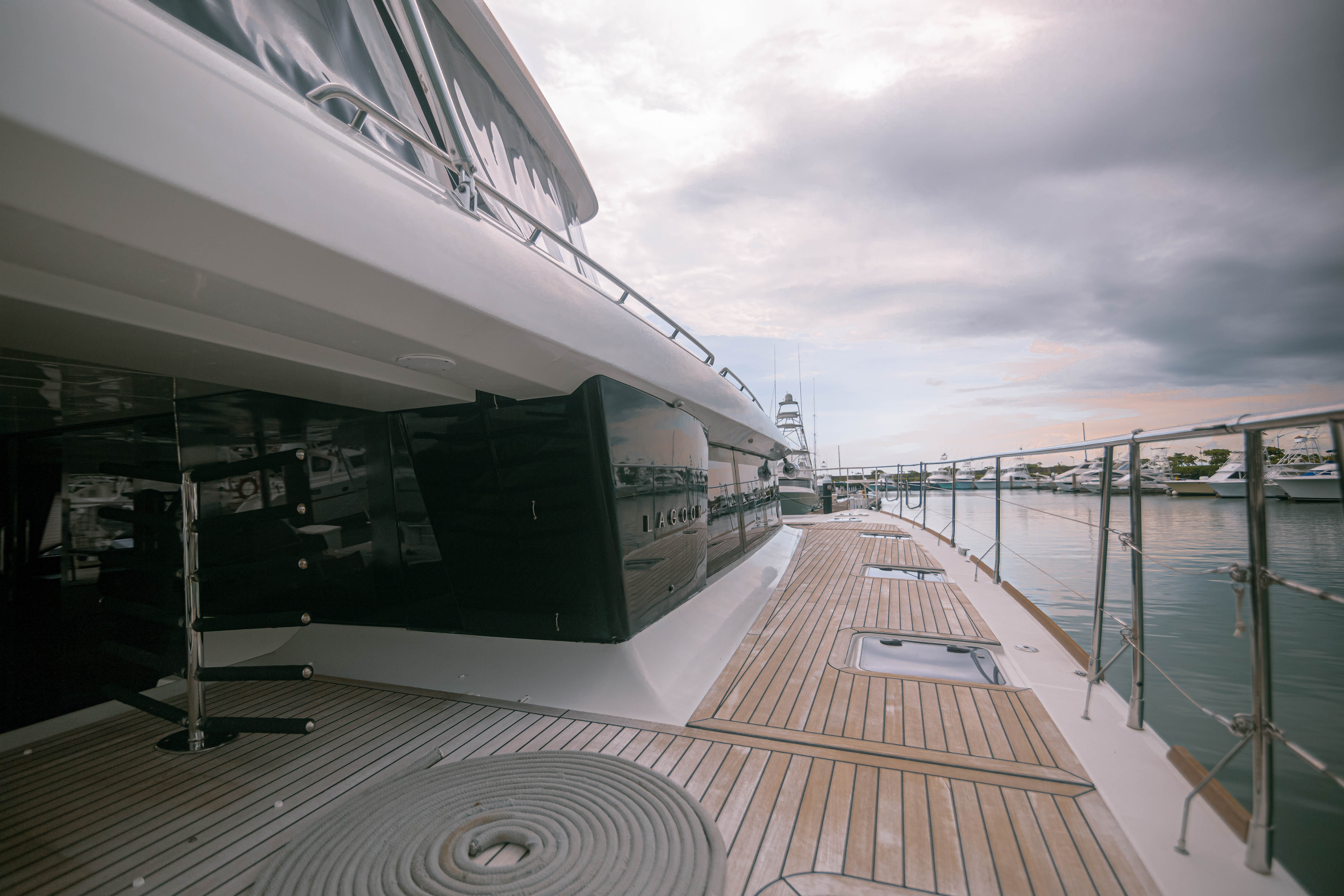 YEMANJA Yacht | Fraser