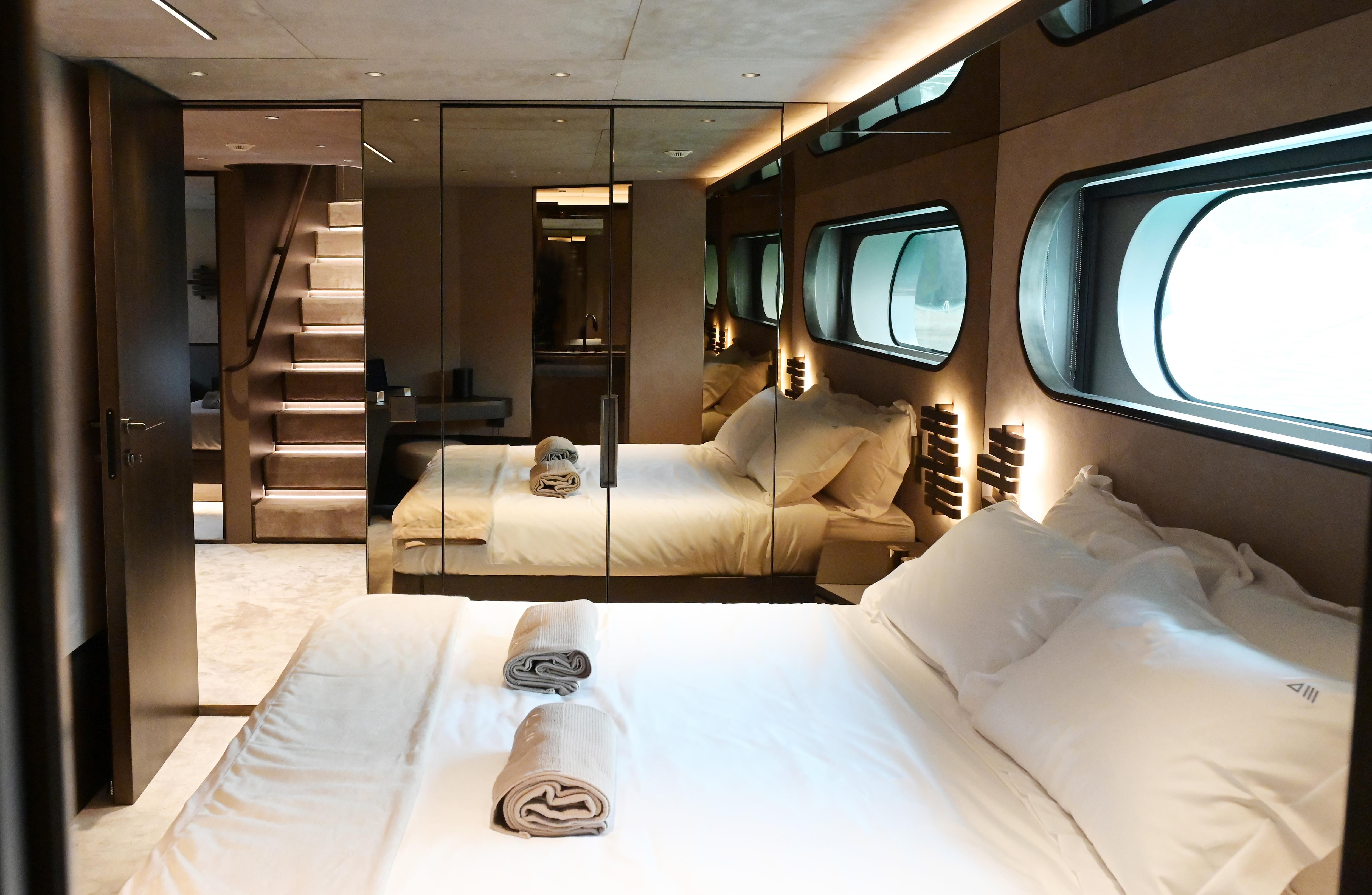 ALMA III YACHT FOR CHARTER | FRASER