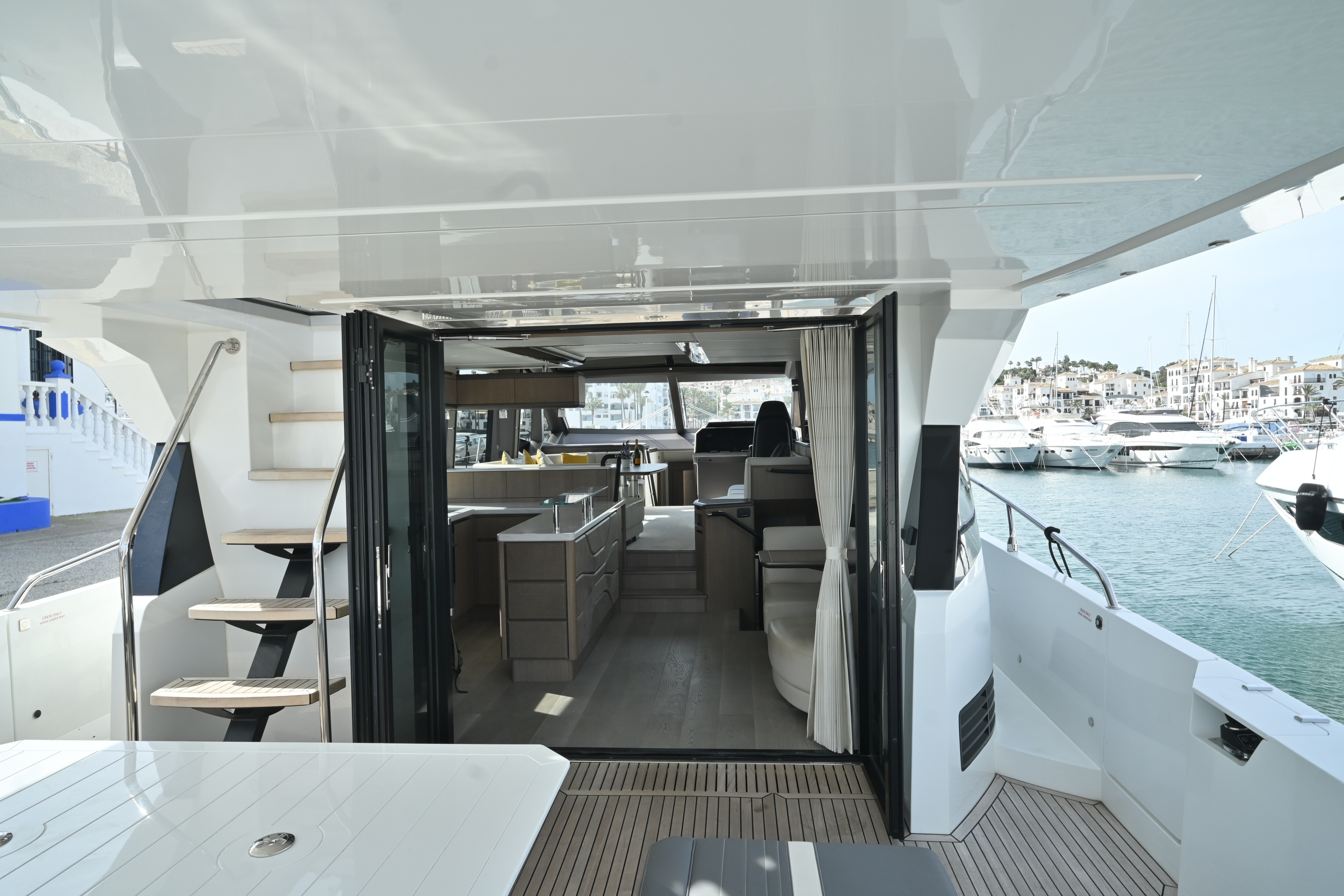 FIRST ELEMENT Yacht for Sale | Fraser