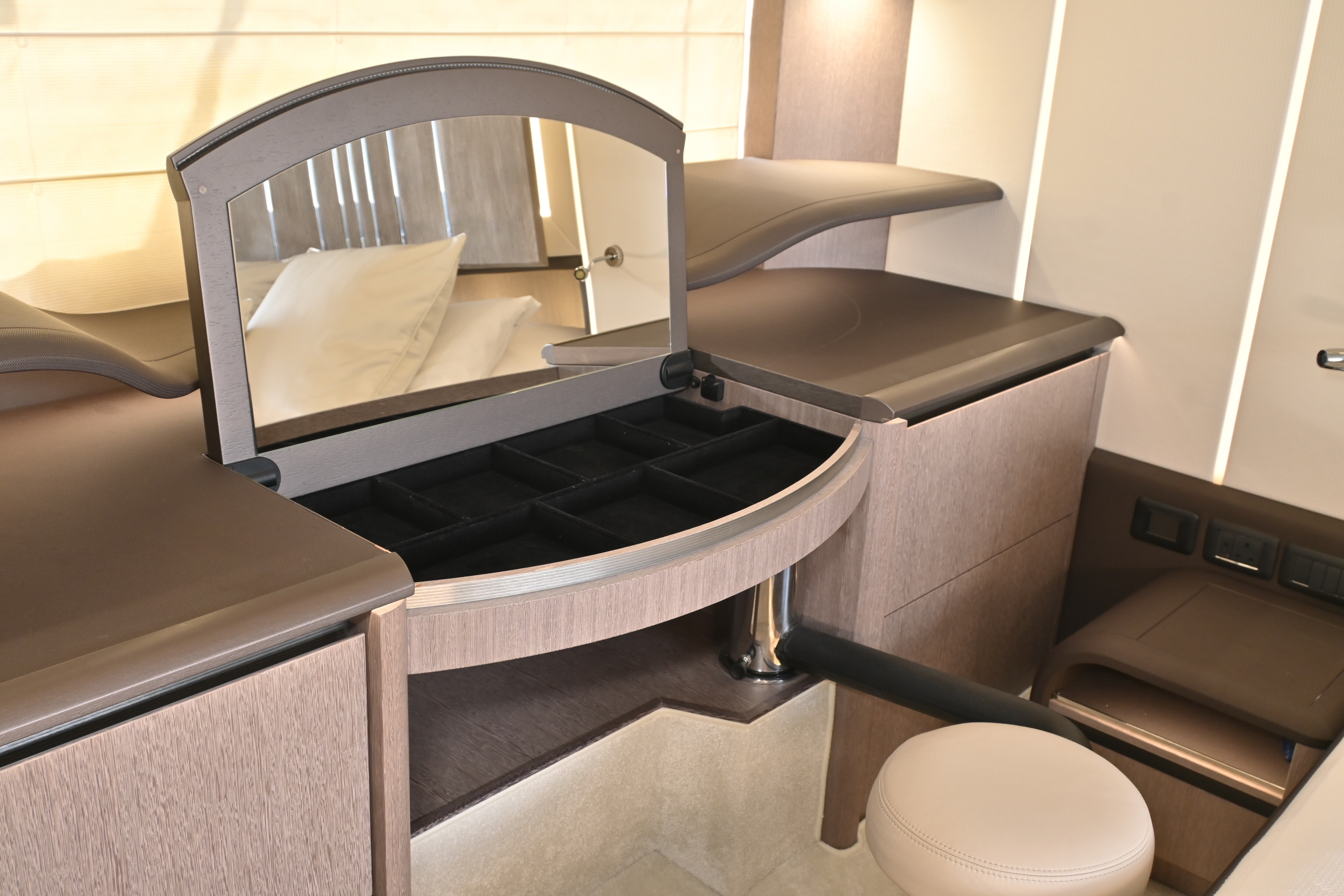 FIRST ELEMENT Yacht for Sale | Fraser