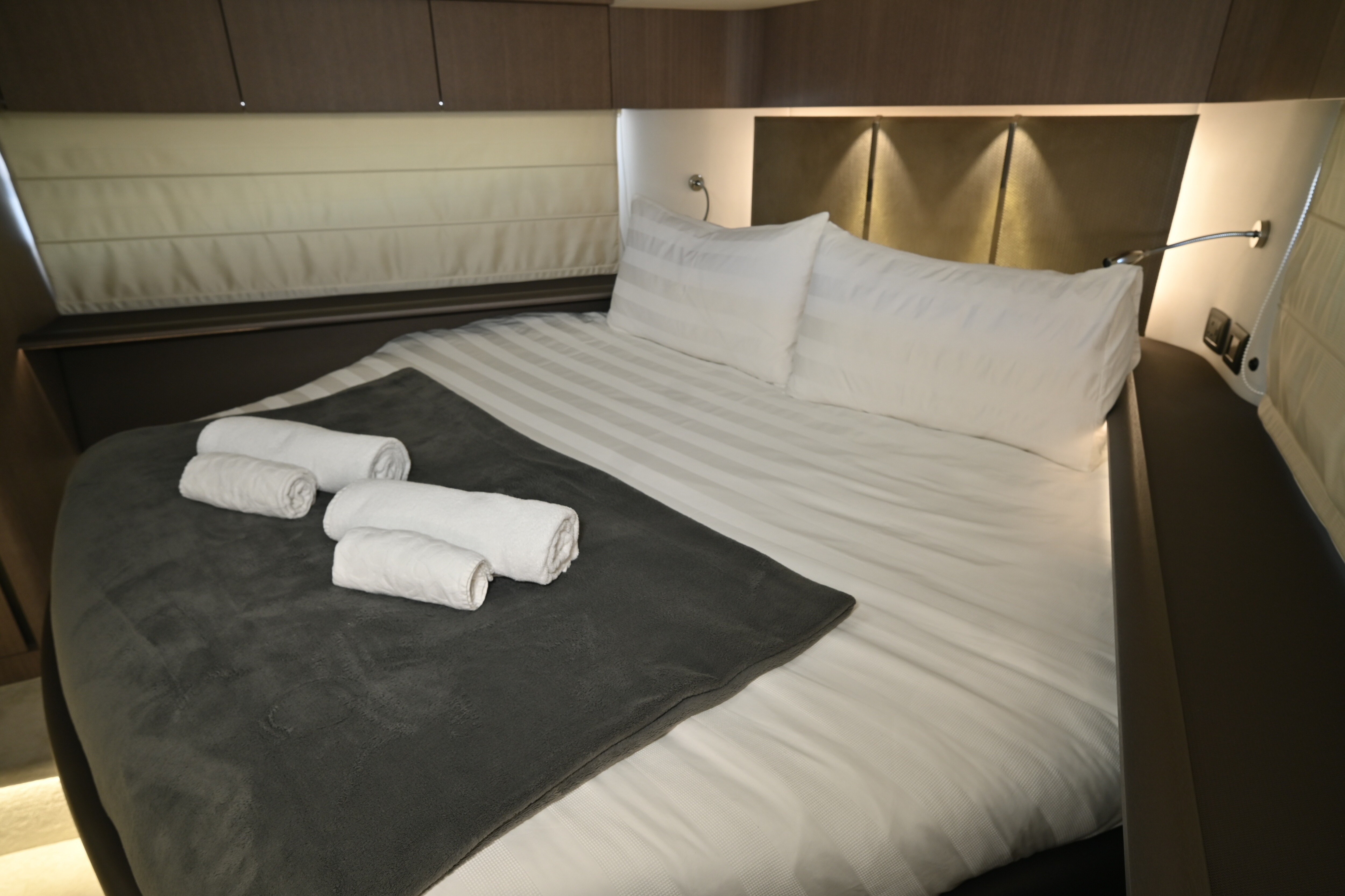 FIRST ELEMENT Yacht for Sale | Fraser