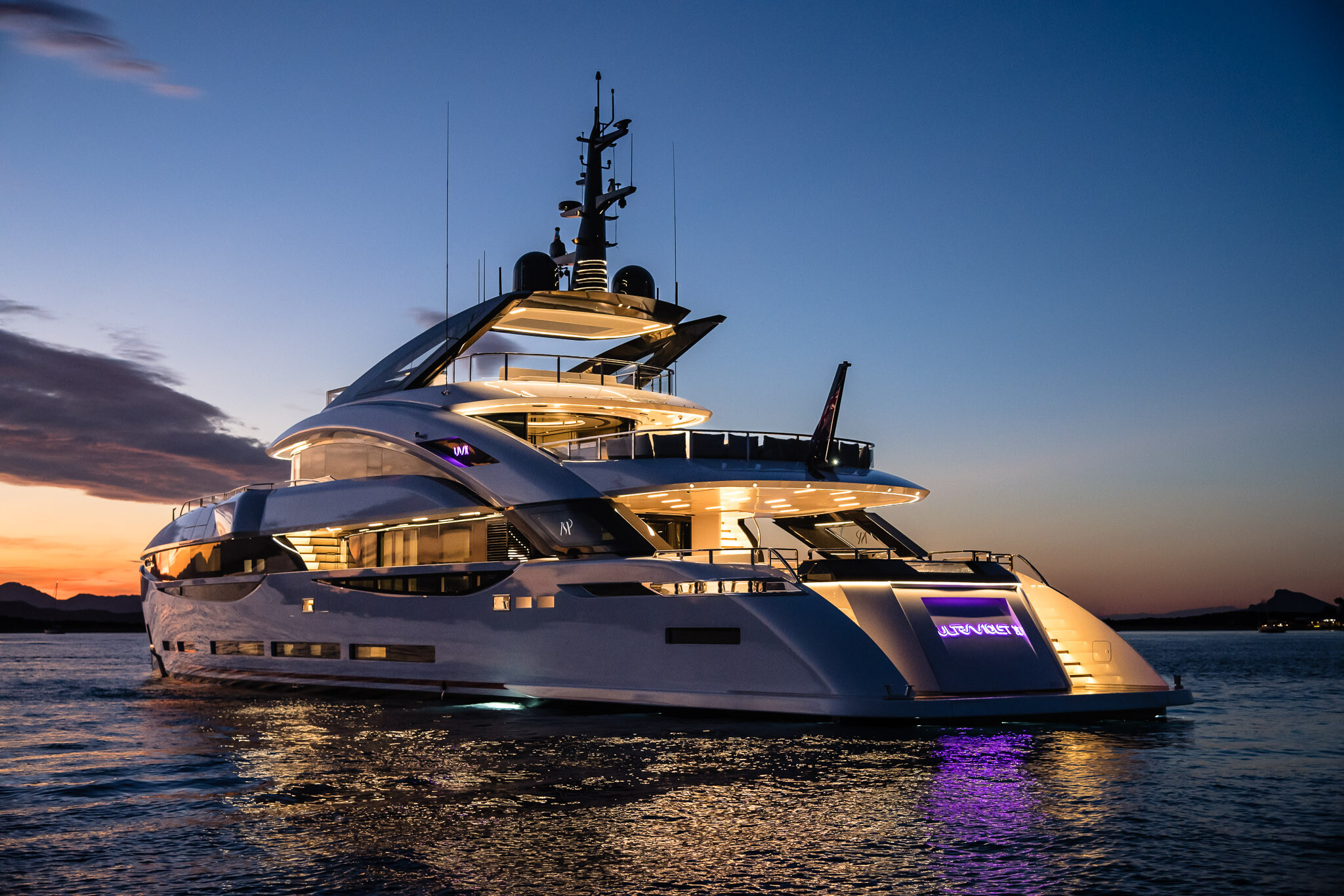 ISA GT 45M Yacht for Sale | Fraser