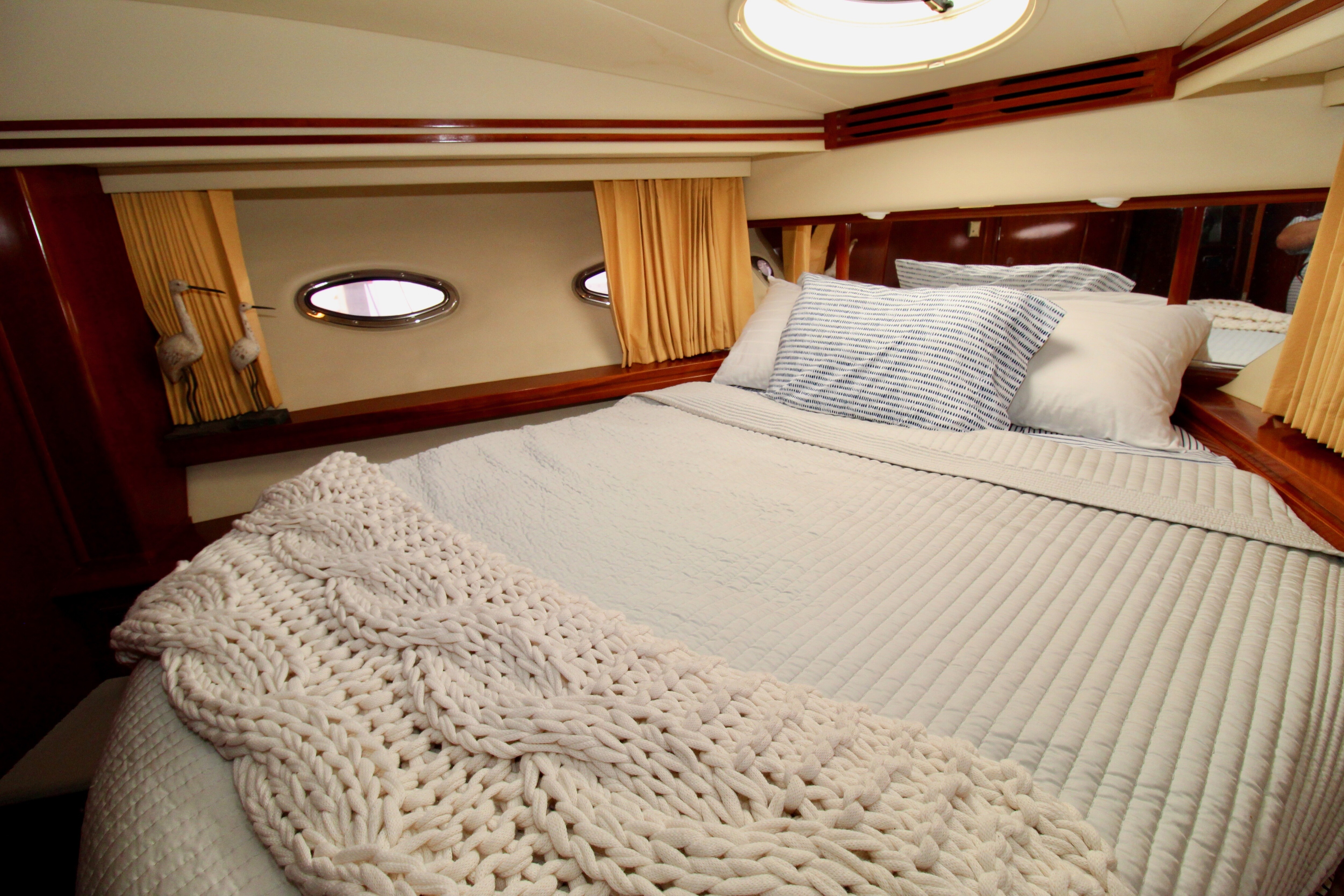 19TH HOLE Yacht | Fraser