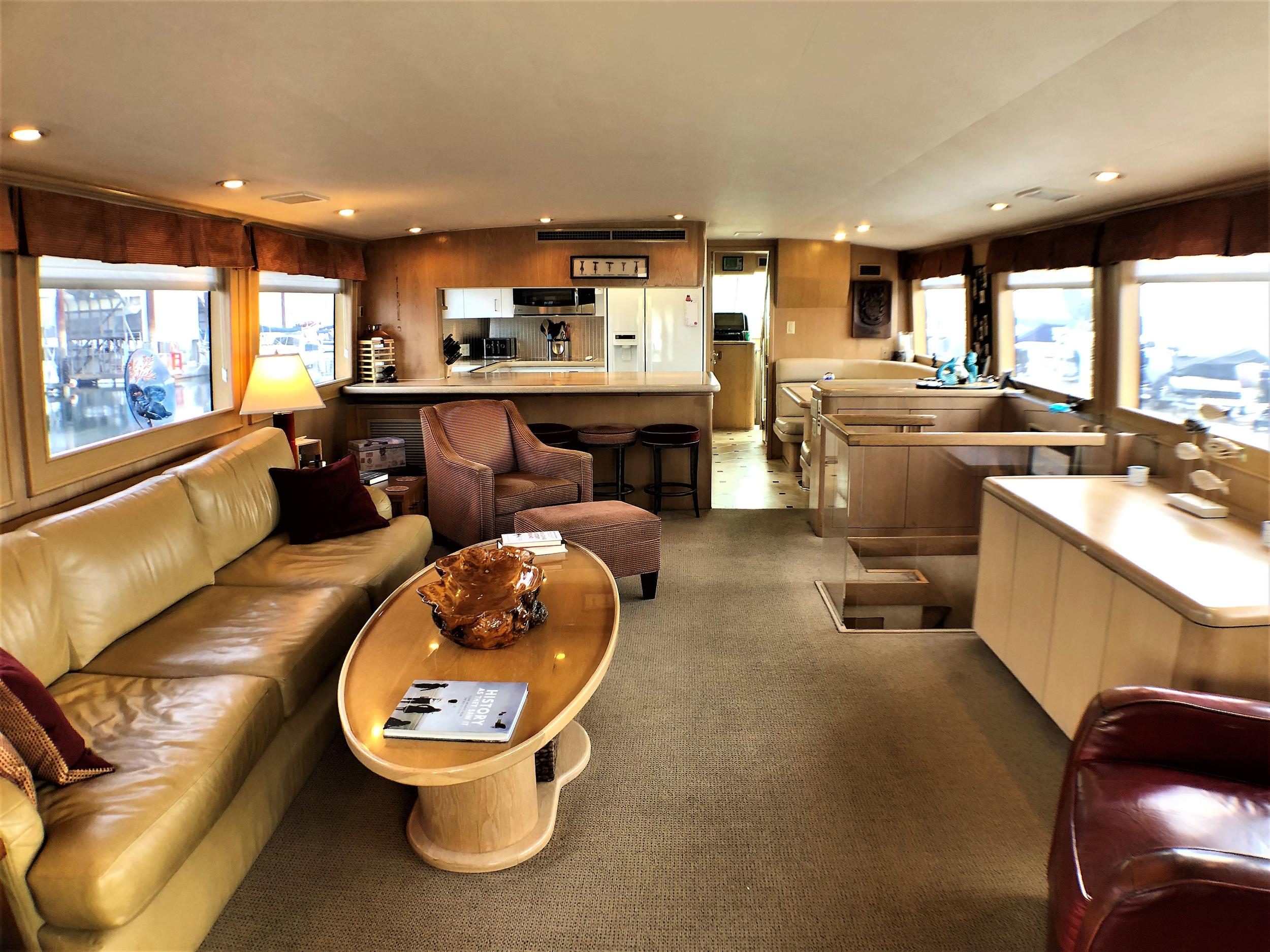LISA SEA Yacht | Fraser