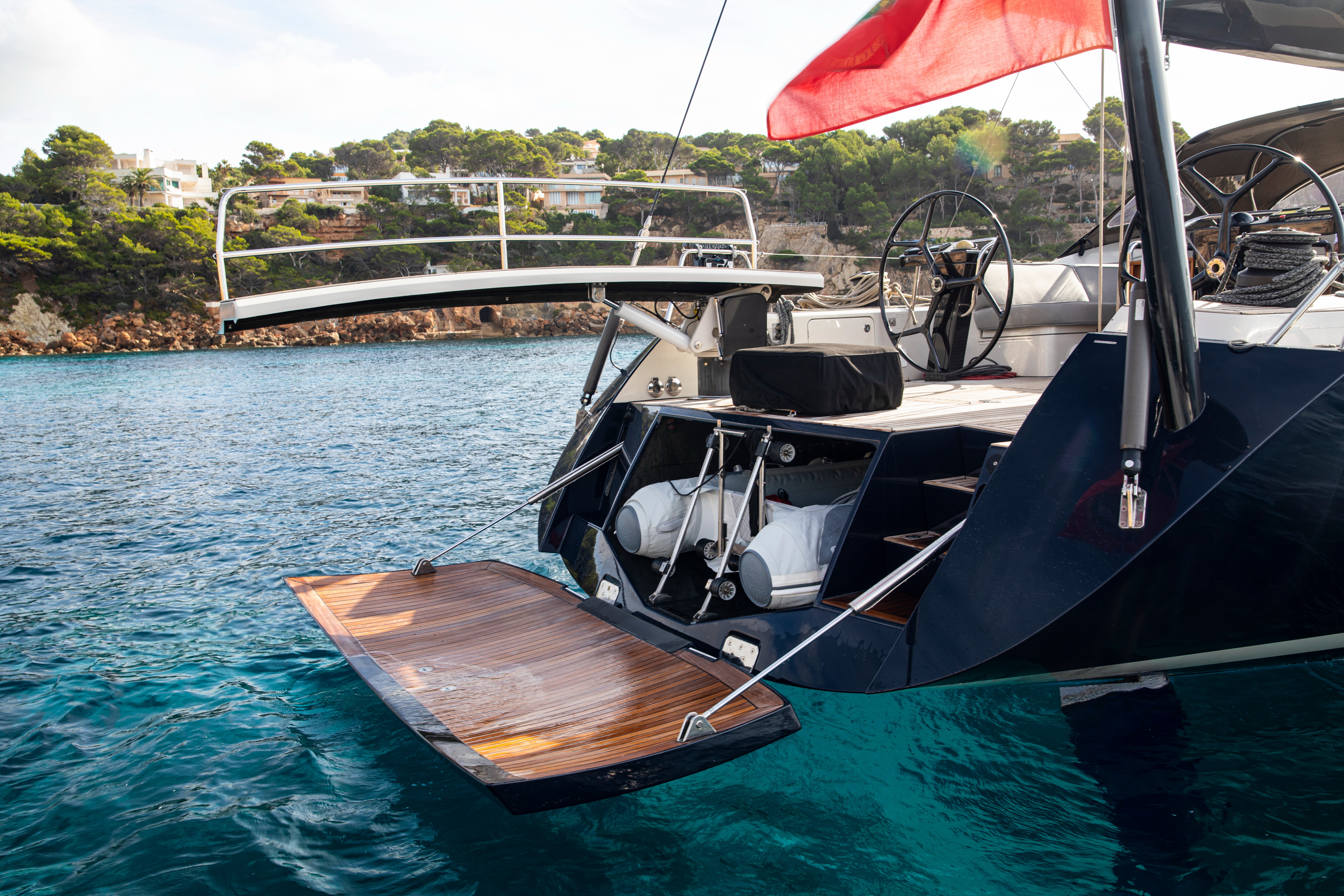 GEOMETRY Yacht | Fraser