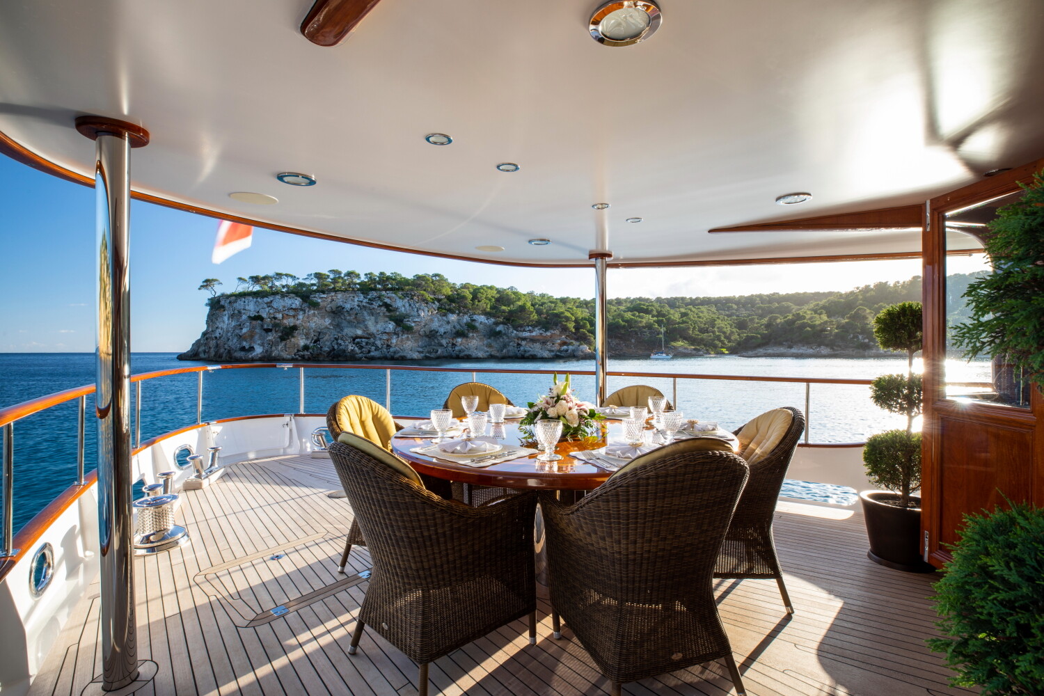 ODYSSEY III Yacht for Sale | Fraser