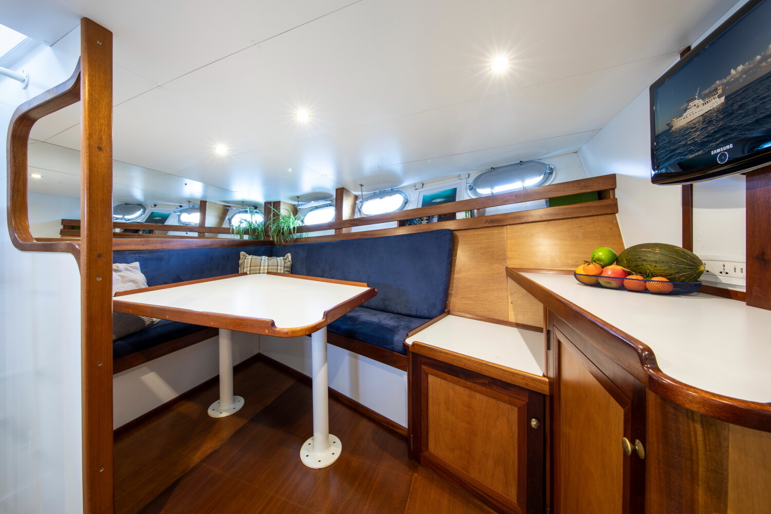 ODYSSEY III Yacht for Sale | Fraser