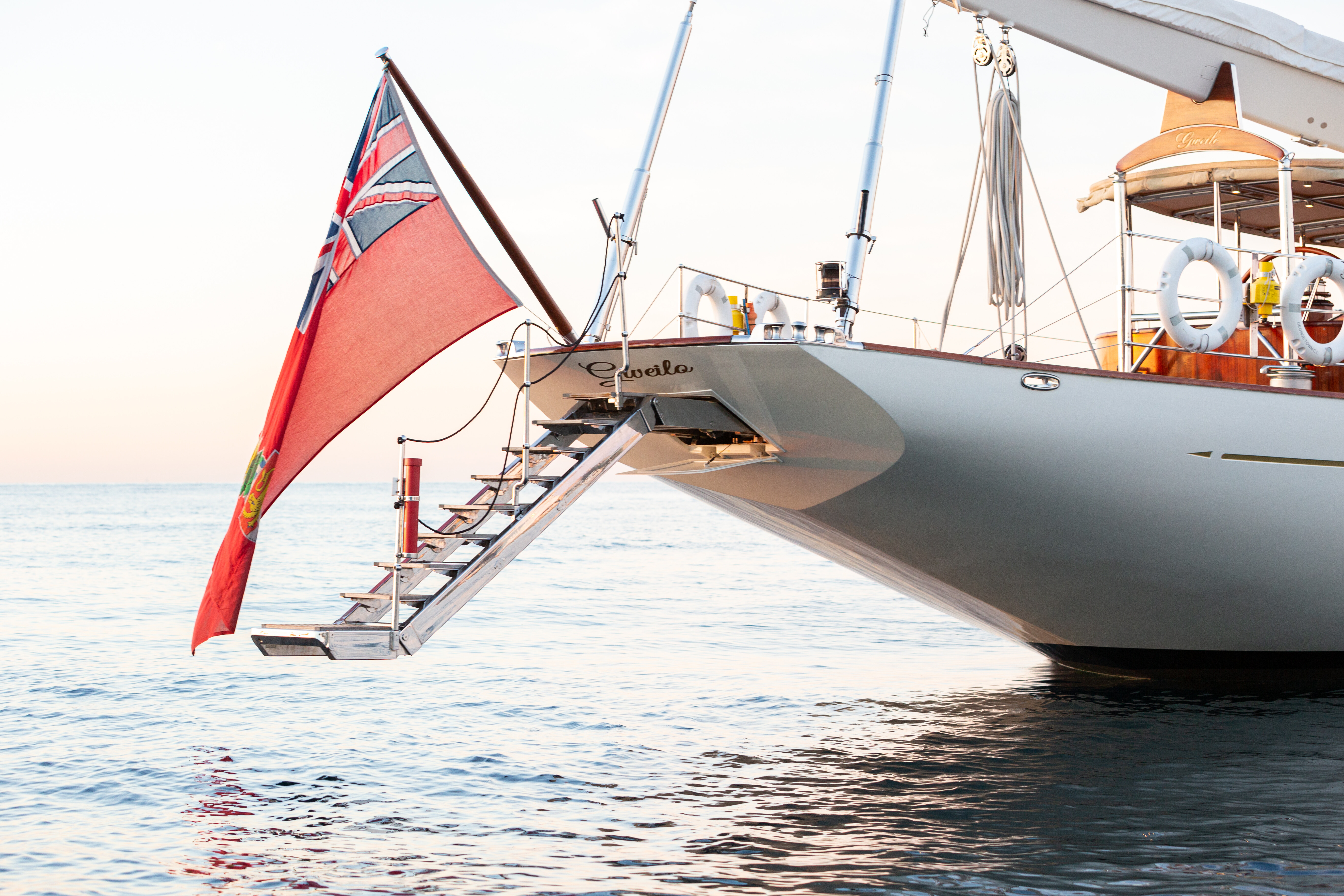 GWEILO Yacht for Sale | Fraser