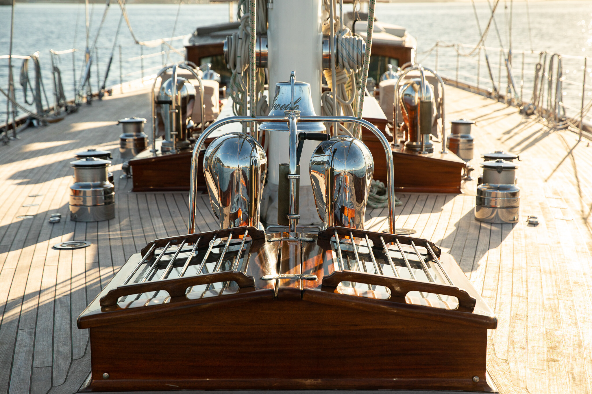 GWEILO Yacht for Sale | Fraser