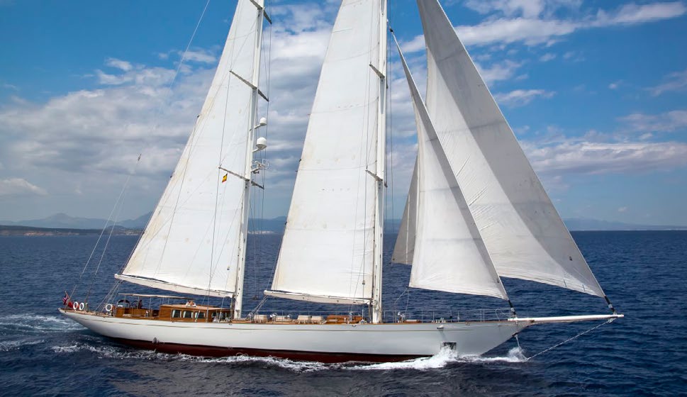 GWEILO Yacht for Sale | Fraser