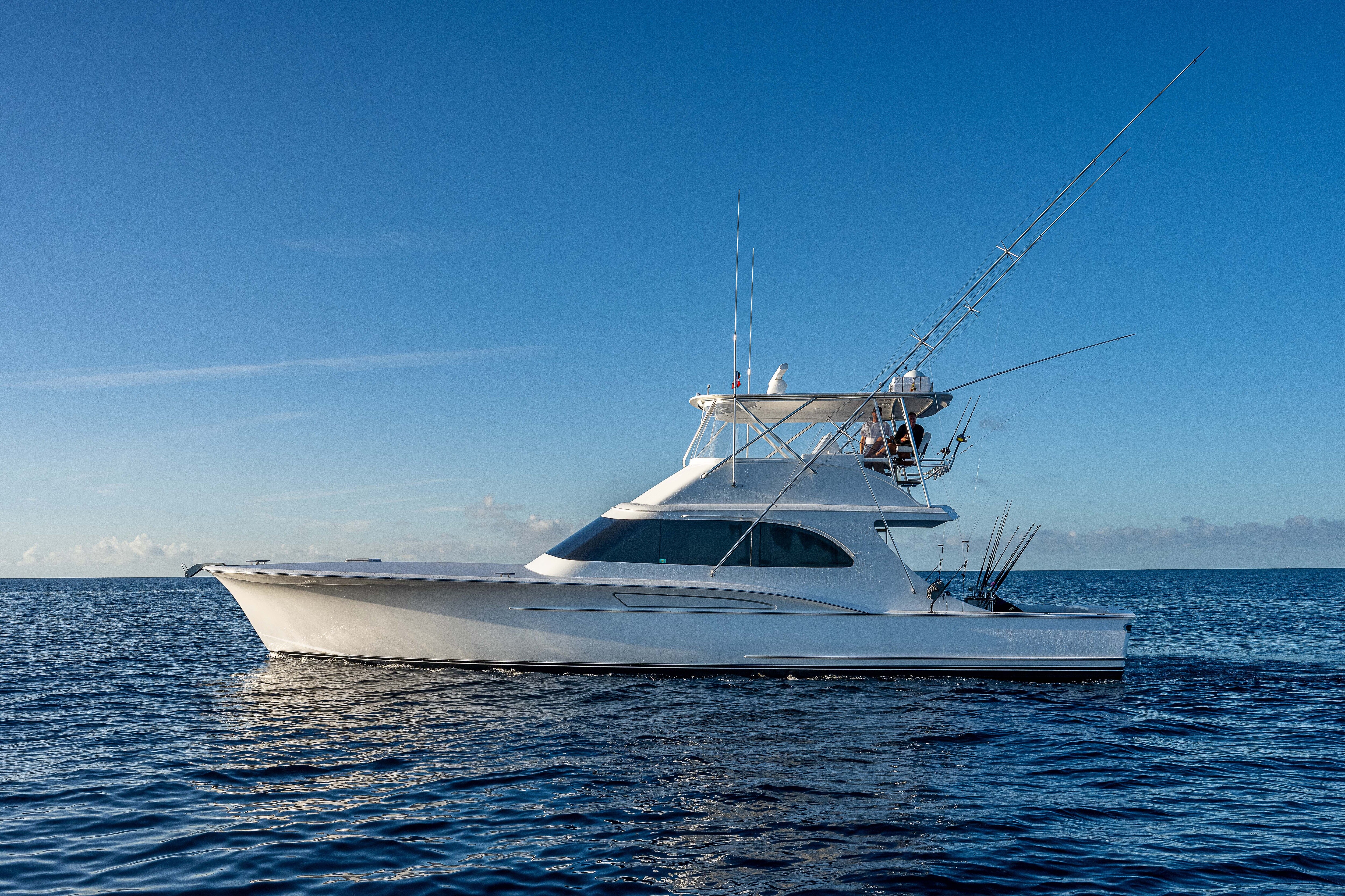 PACKAGE DEAL Yacht | Fraser