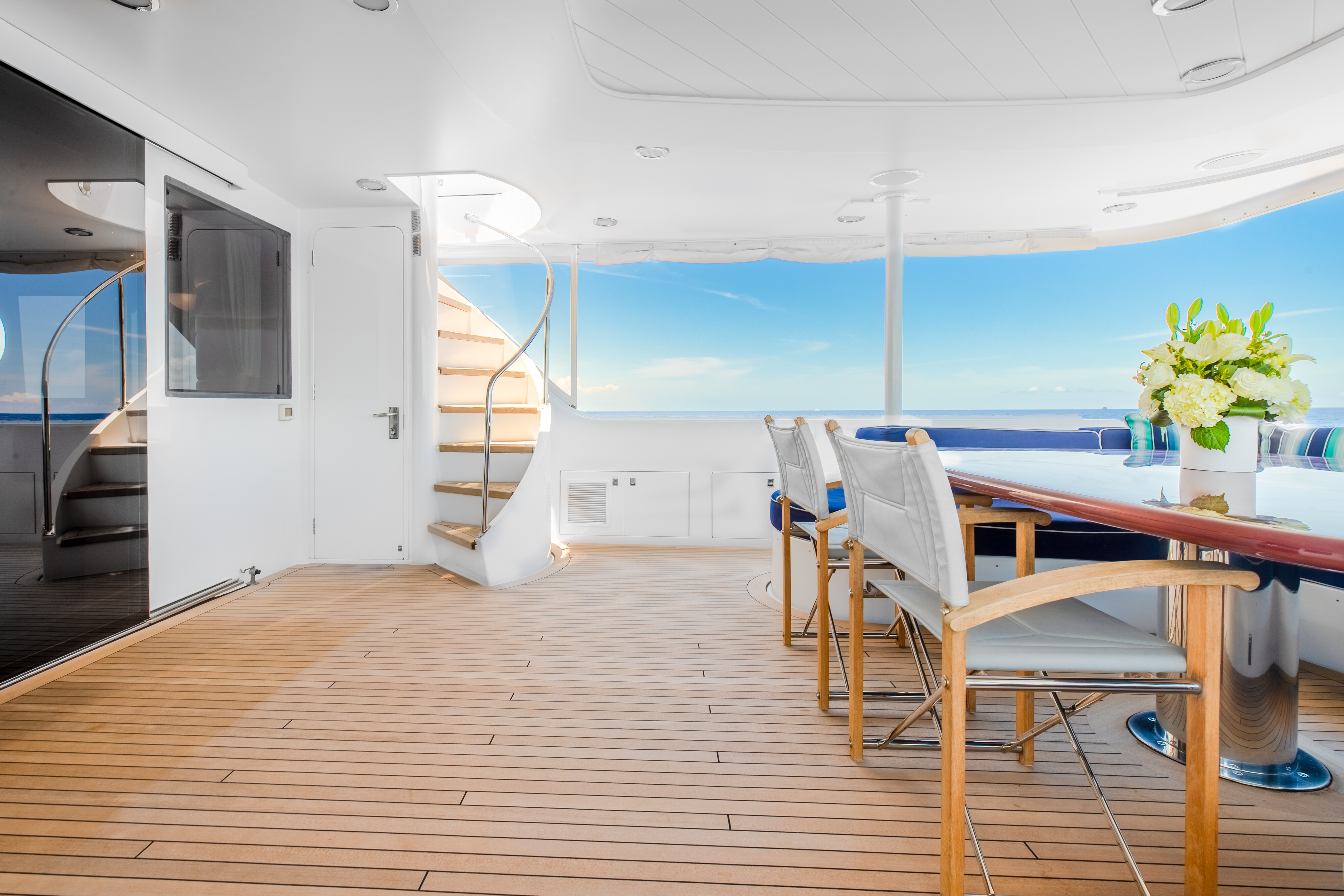 CHECKERED PAST Yacht | Fraser