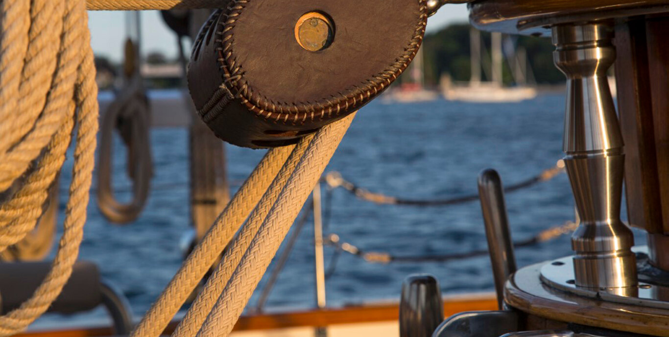 COLUMBIA Yacht for Sale | Fraser