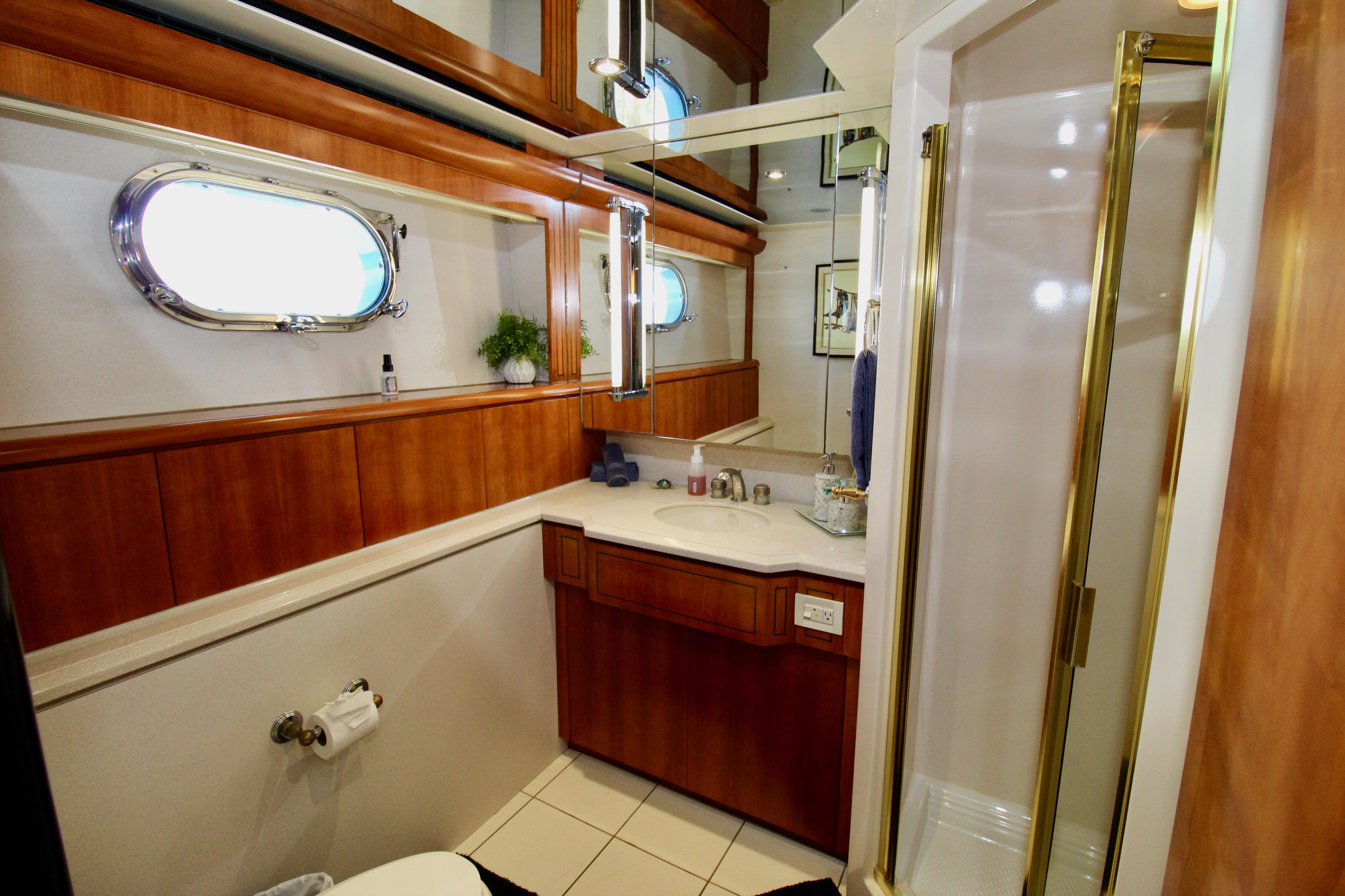 MY WAY Yacht for Sale | Fraser