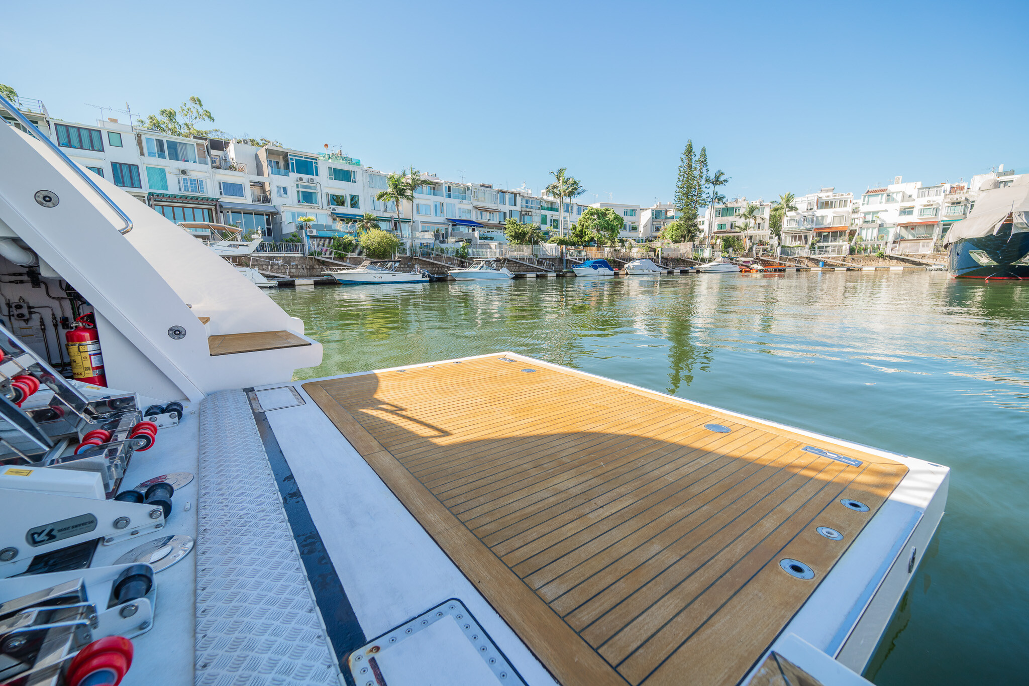 GOOD DAY Yacht for Sale | Fraser