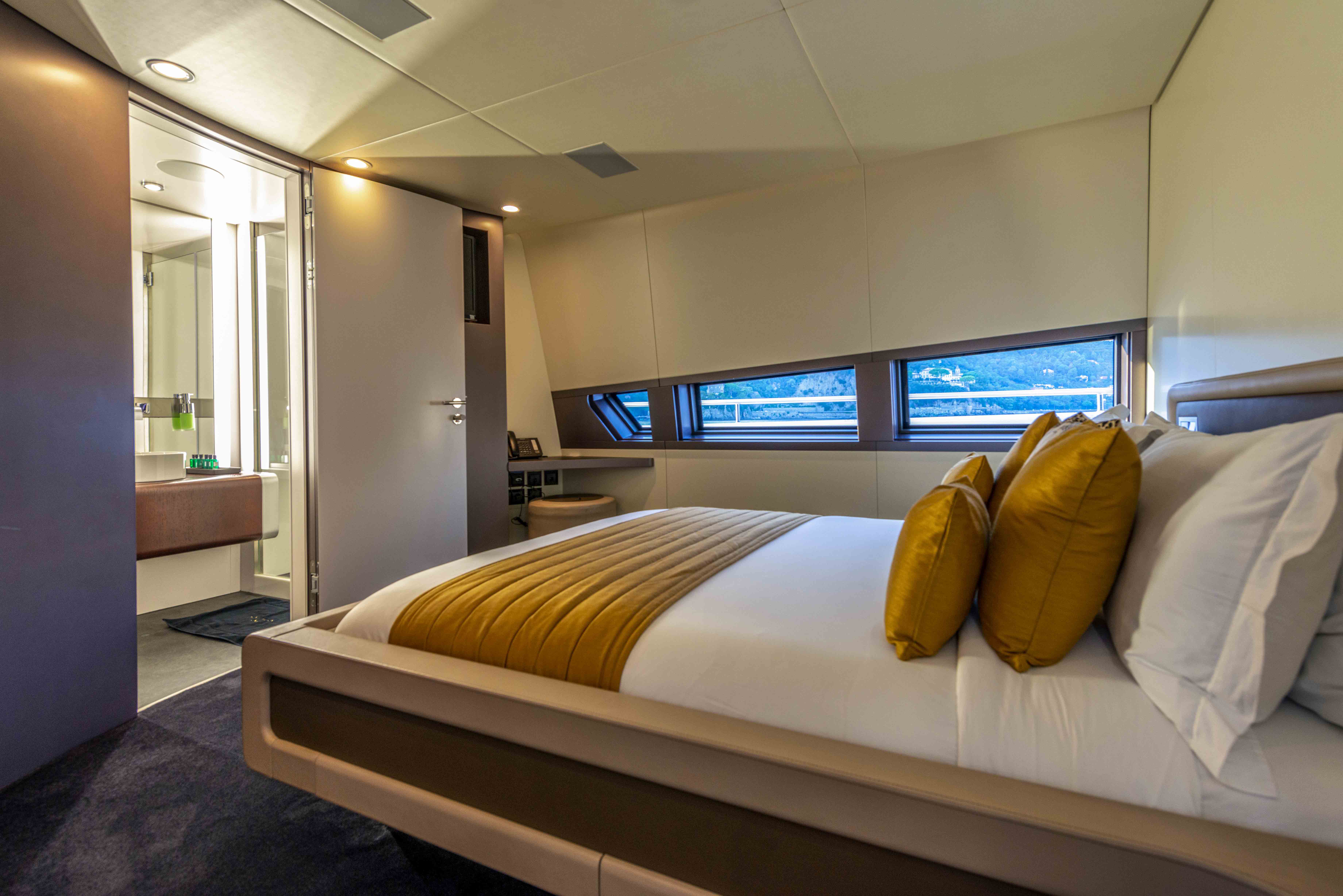 ROYAL FALCON ONE YACHT FOR CHARTER | FRASER