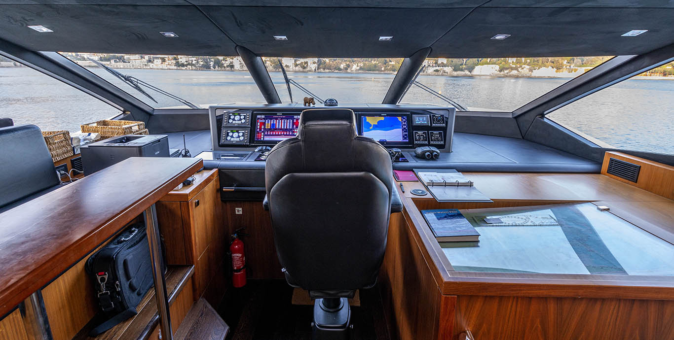 TAKE OFF Yacht for Sale | Fraser