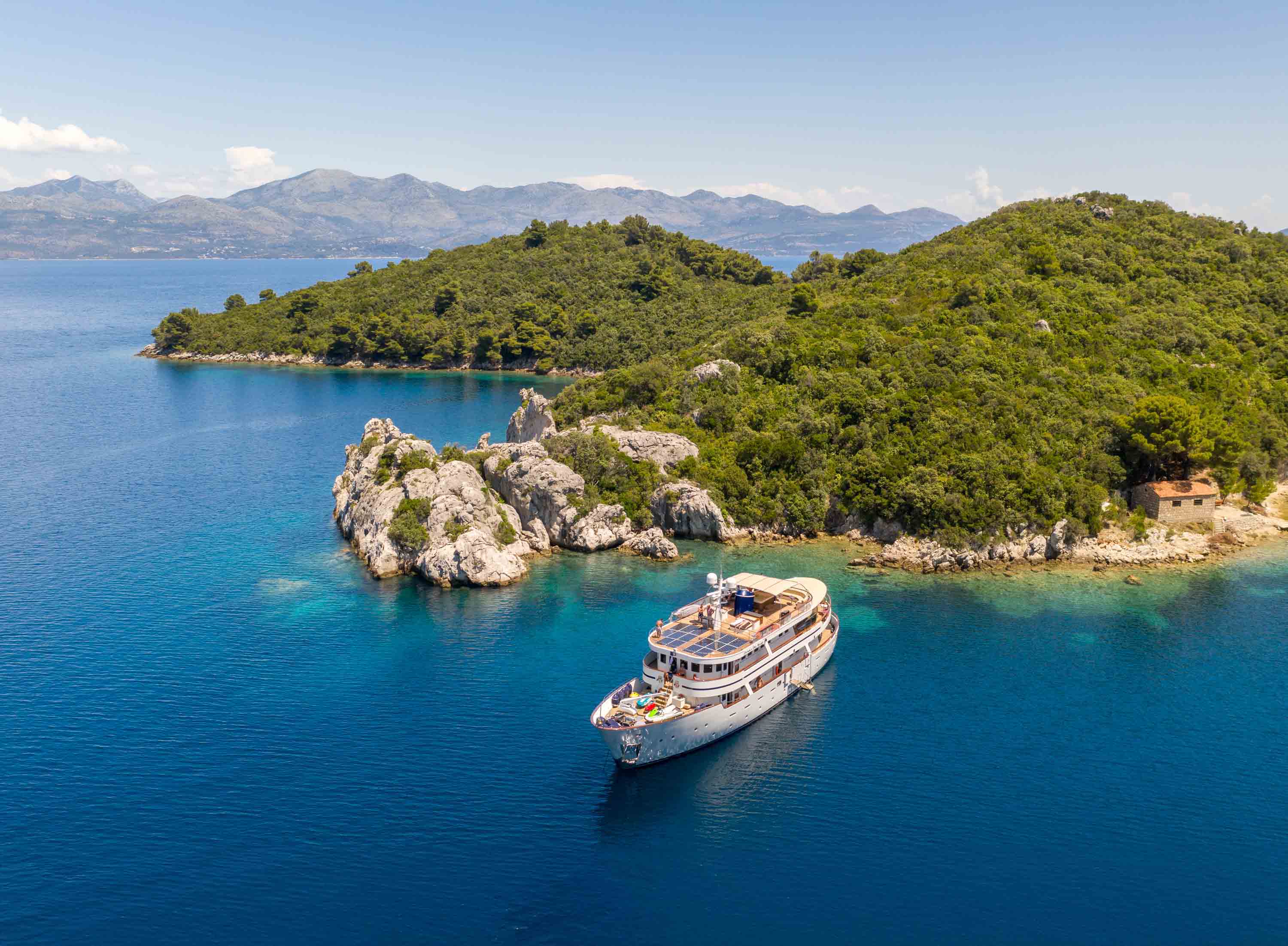 DONNA DEL MARE Yacht for Charter | Fraser