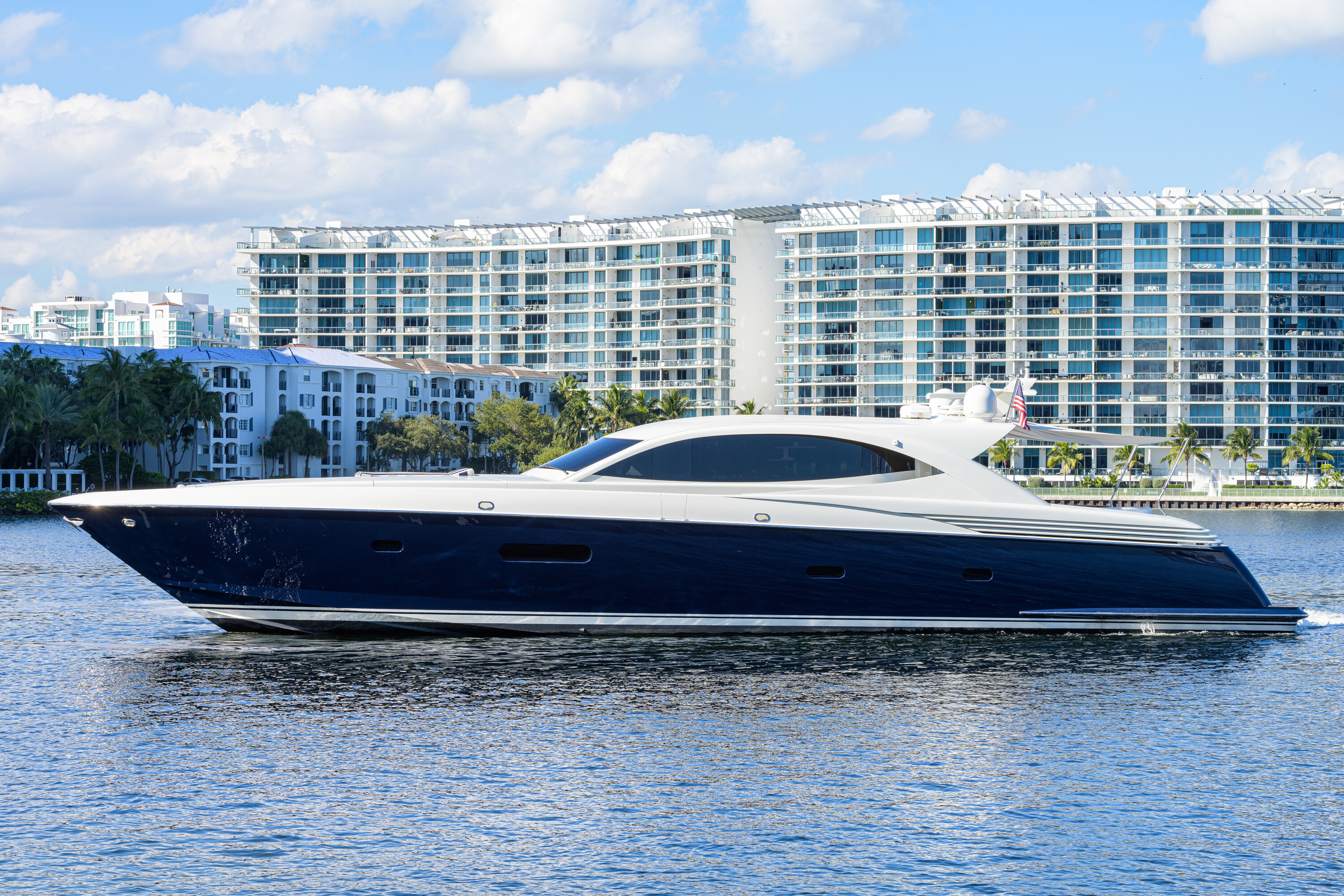 VIRGINIA SEA Yacht for Sale | Fraser