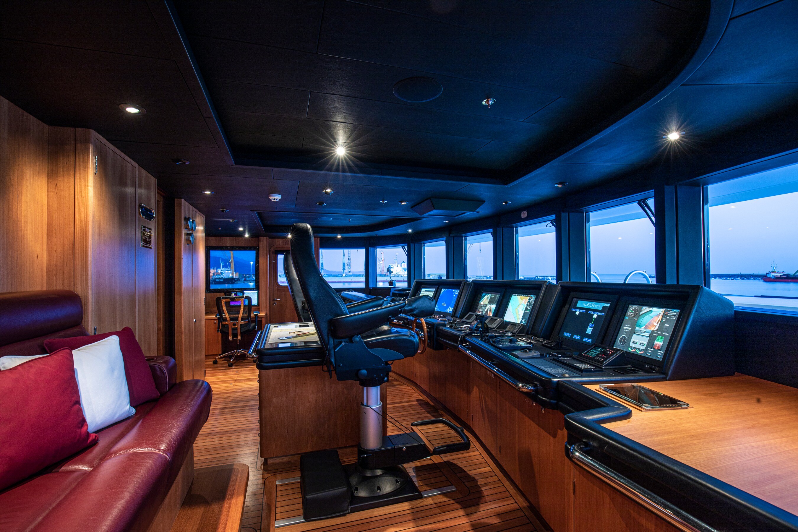 FIREBIRD Yacht for Sale | Fraser